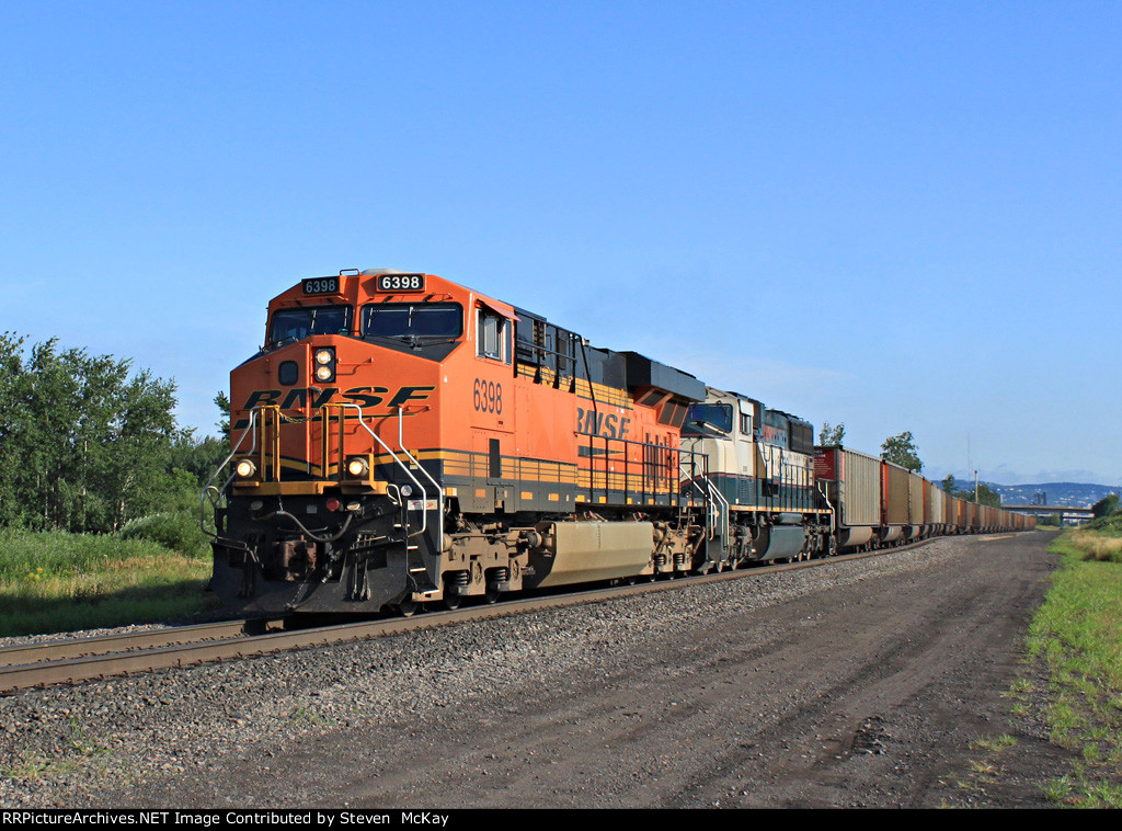 BNSF 6398